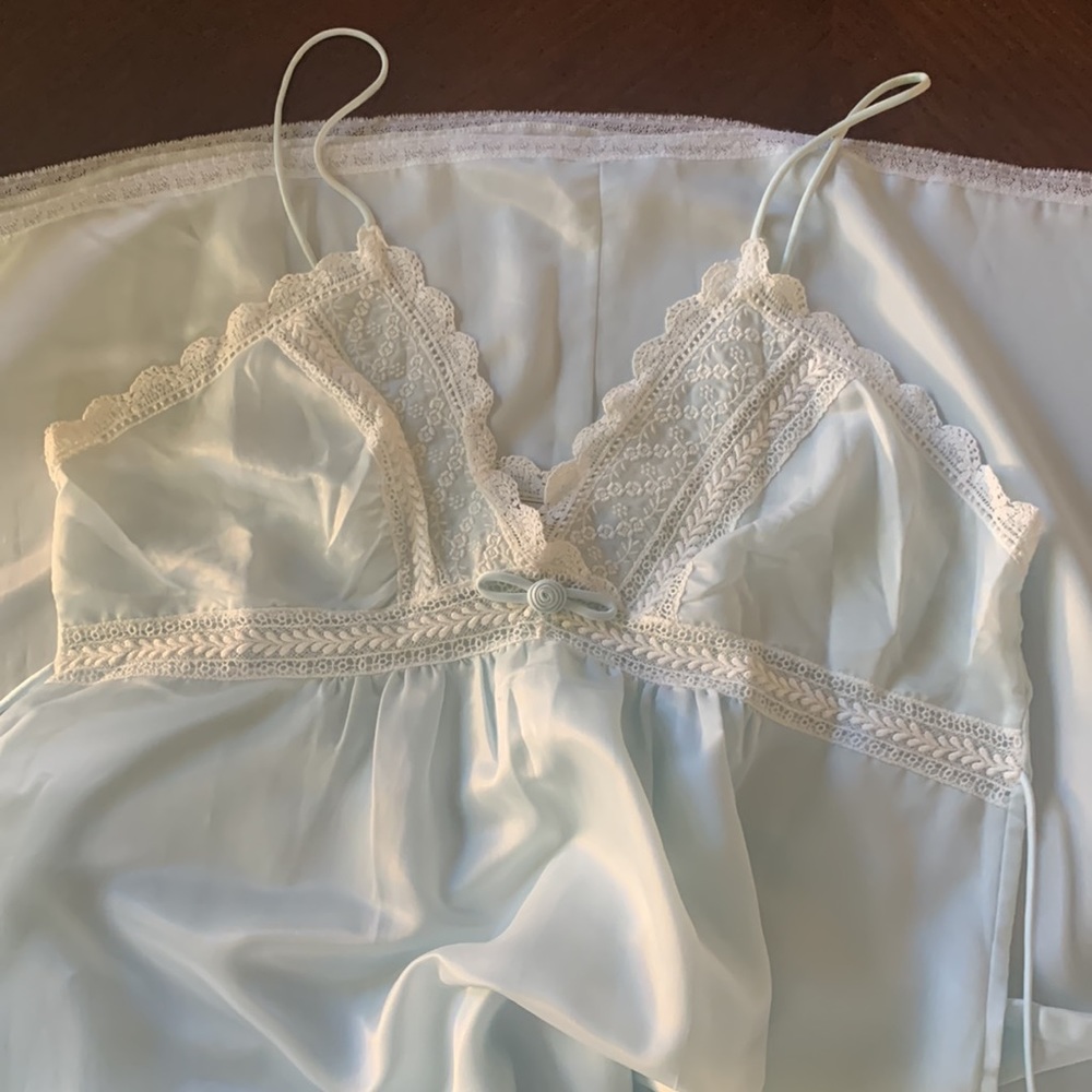 Vintage Christian Dior Baby Blue Nighty Large Nightgo… - Gem
